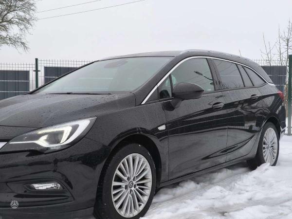 Melns Opel Astra 2016 Vilkaviškis, ar dzinēja tilpumu 1.60 L un nobraukumu 285 tūkst. km par 5850 €, foto 3 vietnē AUTOMOTO.COM.LV