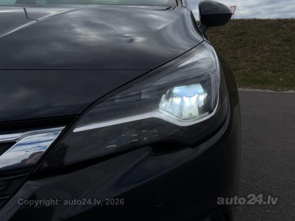 Black Opel Astra 2016 in Tallinn, with an engine capacity of 1.40 L and mileage of 137 thousand km for 7000 €, photo 6 on AUTOMOTO.COM.LV