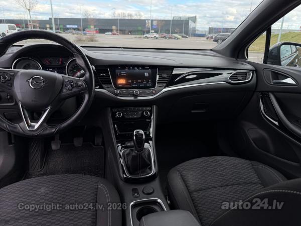 Black Opel Astra 2016 in Tallinn, with an engine capacity of 1.40 L and mileage of 137 thousand km for 7000 €, photo 8 on AUTOMOTO.COM.LV
