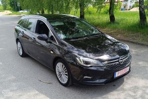 Black Opel Astra 2016 in Alytus, with an engine capacity of 1.00 L and mileage of 261 thousand km for 4999 €, photo 4 on AUTOMOTO.COM.LV