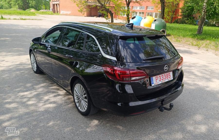 Black Opel Astra 2016 in Alytus, with an engine capacity of 1.00 L and mileage of 261 thousand km for 4999 €, photo 6 on AUTOMOTO.COM.LV