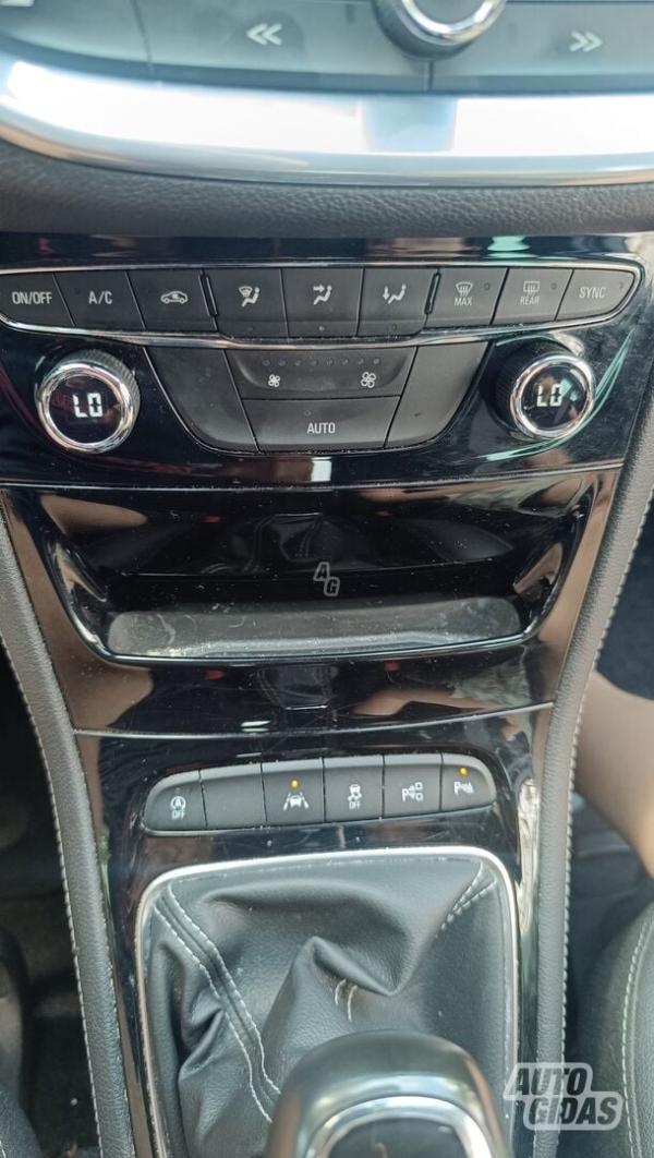 Melns Opel Astra 2016 Alīta, ar dzinēja tilpumu 1.00 L un nobraukumu 261 tūkst. km par 4999 €, foto 9 vietnē AUTOMOTO.COM.LV