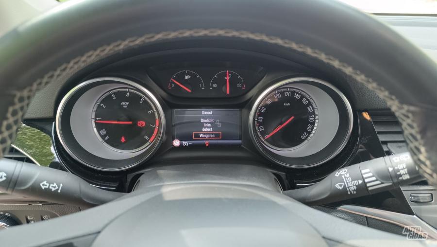 Black Opel Astra 2016 in Alytus, with an engine capacity of 1.00 L and mileage of 261 thousand km for 4999 €, photo 13 on AUTOMOTO.COM.LV