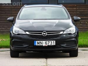 Черный Опель Астра 2016 в Рига, объемом двигателя 1.60 л и пробегом 125 тыс. км за 6990 €, фото 3 на AUTOMOTO.COM.LV