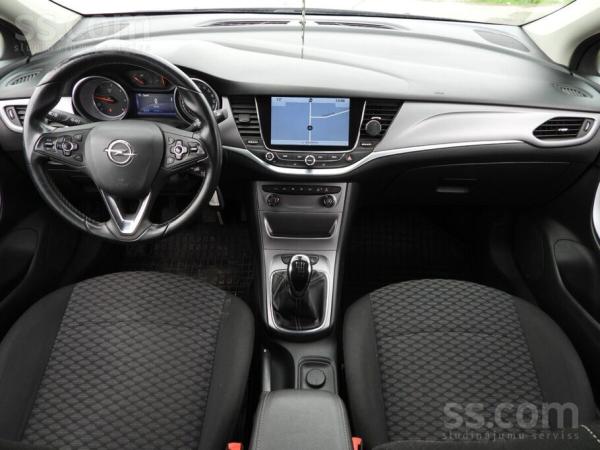 Melns Opel Astra 2016 Rīga, ar dzinēja tilpumu 1.60 L un nobraukumu 125 tūkst. km par 6990 €, foto 10 vietnē AUTOMOTO.COM.LV