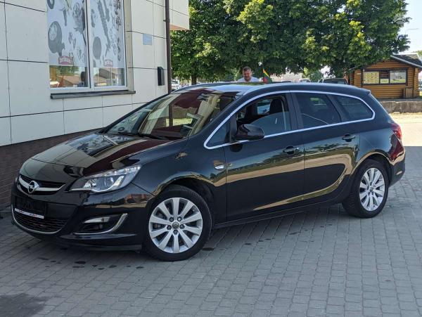 Melns Opel Astra 2016 Kretinga, ar dzinēja tilpumu 1.60 L un nobraukumu 260 tūkst. km par 5450 €, foto 4 vietnē AUTOMOTO.COM.LV