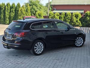 Black Opel Astra 2016 in Kretinga, with an engine capacity of 1.60 L and mileage of 260 thousand km for 5450 €, photo 6 on AUTOMOTO.COM.LV