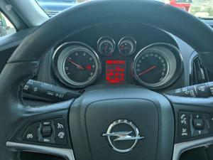 Black Opel Astra 2016 in Kretinga, with an engine capacity of 1.60 L and mileage of 260 thousand km for 5450 €, photo 11 on AUTOMOTO.COM.LV