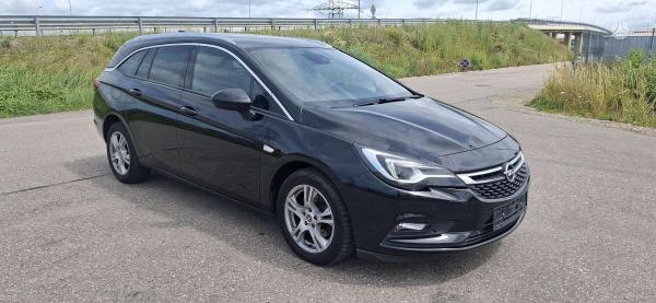 Melns Opel Astra 2016 Marijampole, ar dzinēja tilpumu 1.60 L un nobraukumu 192 tūkst. km par 5800 €, foto 2 vietnē AUTOMOTO.COM.LV