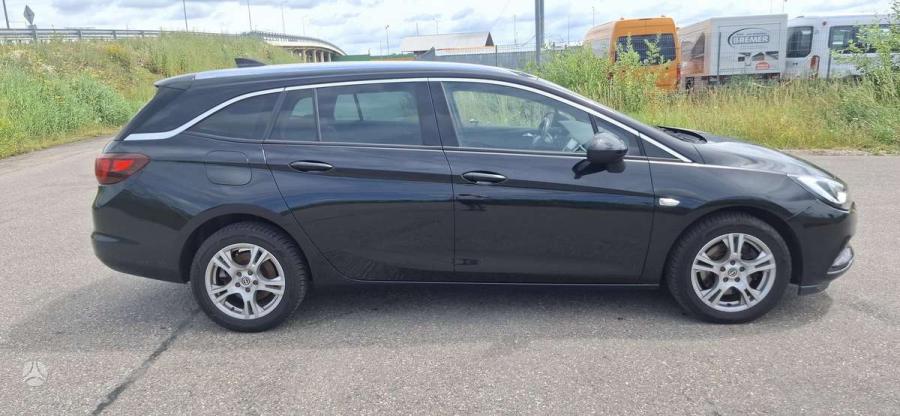 Melns Opel Astra 2016 Marijampole, ar dzinēja tilpumu 1.60 L un nobraukumu 192 tūkst. km par 5800 €, foto 9 vietnē AUTOMOTO.COM.LV