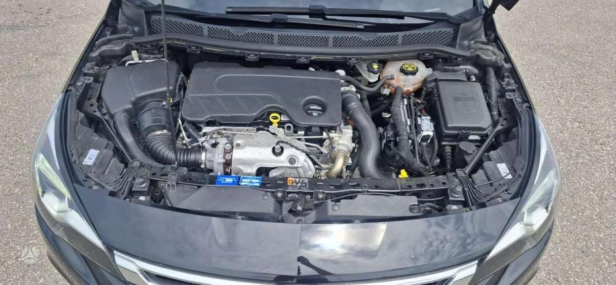 Melns Opel Astra 2016 Marijampole, ar dzinēja tilpumu 1.60 L un nobraukumu 192 tūkst. km par 5800 €, foto 10 vietnē AUTOMOTO.COM.LV
