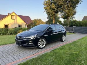 Melns Opel Astra 2016 Trakai, ar dzinēja tilpumu 1.60 L un nobraukumu 241 tūkst. km par 5890 €, foto  vietnē AUTOMOTO.COM.LV