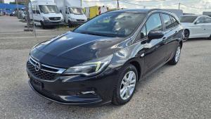 Melns Opel Astra 2016 Kauņa, ar dzinēja tilpumu 1.60 L un nobraukumu 245 tūkst. km par 4400 €, foto  vietnē AUTOMOTO.COM.LV