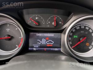 Black Opel Astra 2016 in Riga, with an engine capacity of 1.60 L and mileage of 199 thousand km for 8300 €, photo 22 on AUTOMOTO.COM.LV