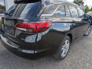 Black Opel Astra 2016 in Marijampole, with an engine capacity of 1.60 L and mileage of 131 thousand km for 5200 €, photo 13 on AUTOMOTO.COM.LV