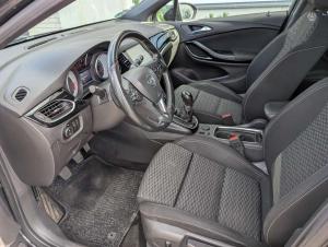 Black Opel Astra 2016 in Marijampole, with an engine capacity of 1.60 L and mileage of 131 thousand km for 5200 €, photo 24 on AUTOMOTO.COM.LV
