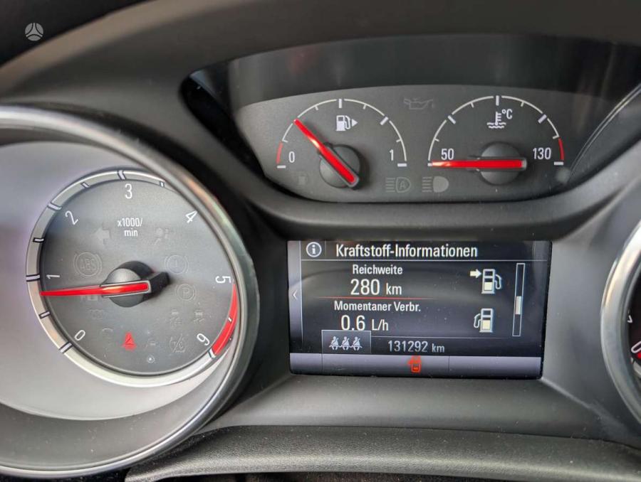 Black Opel Astra 2016 in Marijampole, with an engine capacity of 1.60 L and mileage of 131 thousand km for 5200 €, photo 28 on AUTOMOTO.COM.LV
