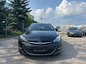 Black Opel Astra 2016 in Marijampole, with an engine capacity of 1.36 L and mileage of 168 thousand km for 5900 €, photo  on AUTOMOTO.COM.LV