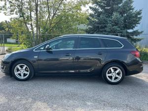 Black Opel Astra 2016 in Marijampole, with an engine capacity of 1.36 L and mileage of 168 thousand km for 5900 €, photo 8 on AUTOMOTO.COM.LV