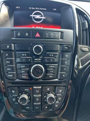 Black Opel Astra 2016 in Marijampole, with an engine capacity of 1.36 L and mileage of 168 thousand km for 5900 €, photo 18 on AUTOMOTO.COM.LV