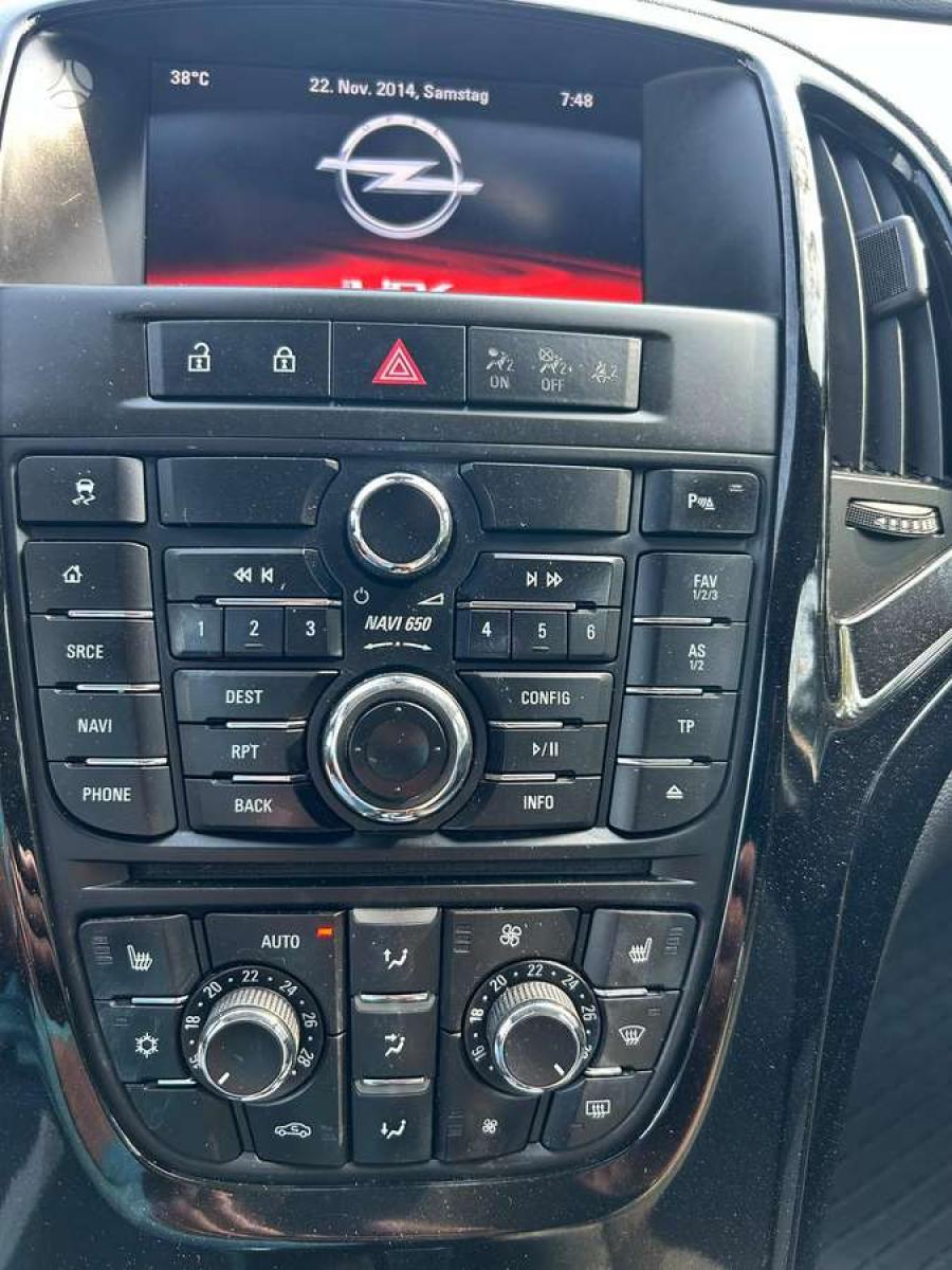 Black Opel Astra 2016 in Marijampole, with an engine capacity of 1.36 L and mileage of 168 thousand km for 5900 €, photo 18 on AUTOMOTO.COM.LV
