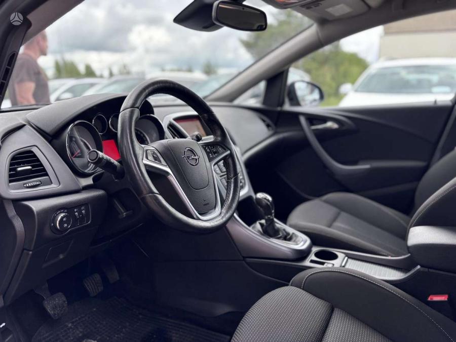 Melns Opel Astra 2016 Gargždai, ar dzinēja tilpumu 1.60 L un nobraukumu 236 tūkst. km par 5199 €, foto 11 vietnē AUTOMOTO.COM.LV