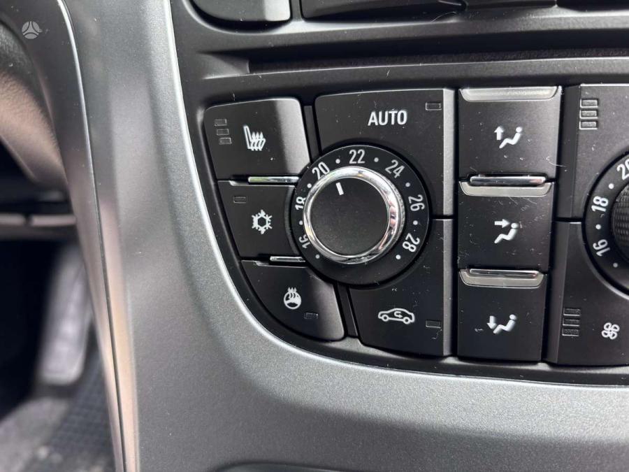 Melns Opel Astra 2016 Gargždai, ar dzinēja tilpumu 1.60 L un nobraukumu 236 tūkst. km par 5199 €, foto 19 vietnē AUTOMOTO.COM.LV