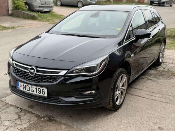 Melns Opel Astra 2016 Šauļi, ar dzinēja tilpumu 1.60 L un nobraukumu 220 tūkst. km par 2600 €, foto 2 vietnē AUTOMOTO.COM.LV