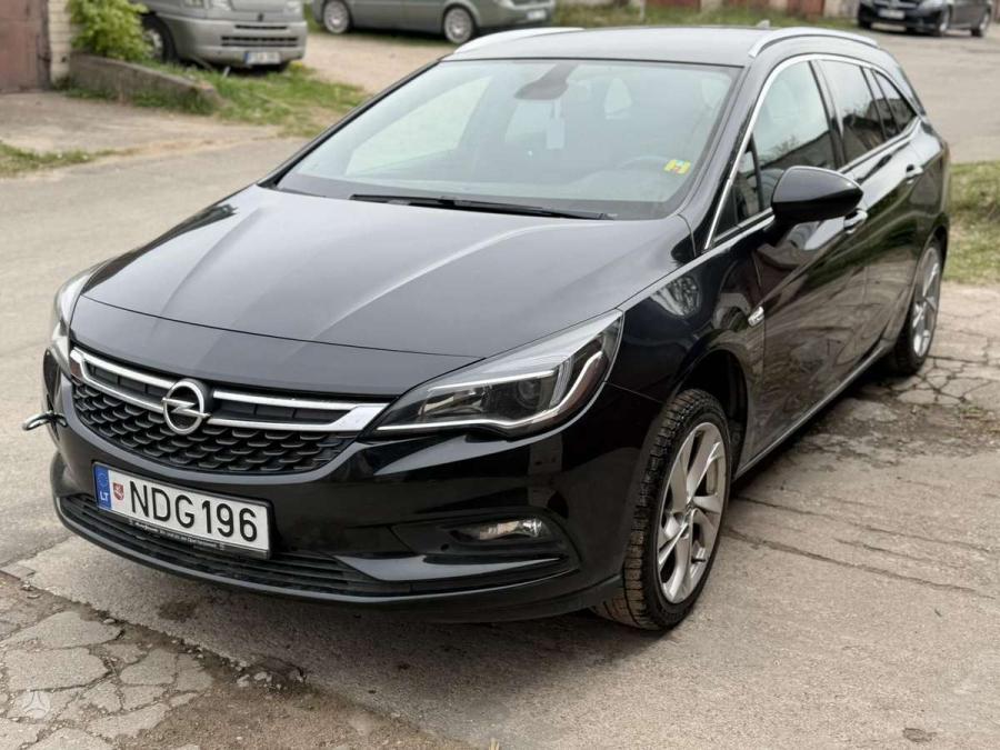 Melns Opel Astra 2016 Šauļi, ar dzinēja tilpumu 1.60 L un nobraukumu 220 tūkst. km par 2600 €, foto 3 vietnē AUTOMOTO.COM.LV
