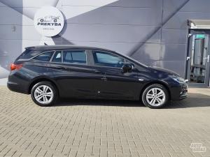 Black Opel Astra 2016 in Ramuciai, with an engine capacity of 1.60 L and mileage of 134 thousand km for 5950 €, photo 6 on AUTOMOTO.COM.LV