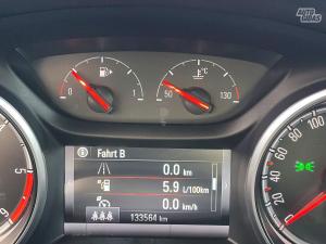 Black Opel Astra 2016 in Ramuciai, with an engine capacity of 1.60 L and mileage of 134 thousand km for 5950 €, photo 12 on AUTOMOTO.COM.LV
