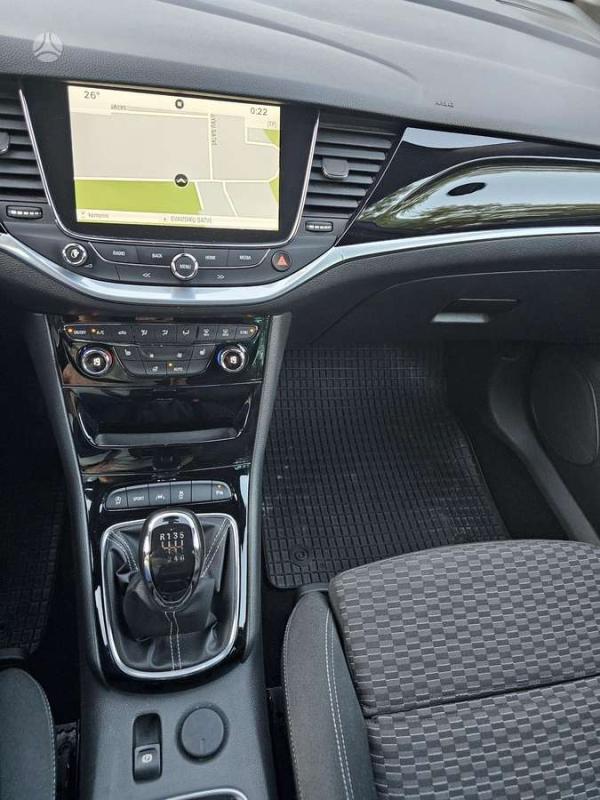Melns Opel Astra 2016 Ukmergė, ar dzinēja tilpumu 1.60 L un nobraukumu 187 tūkst. km par 5500 €, foto 5 vietnē AUTOMOTO.COM.LV
