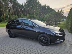 Melns Opel Astra 2016 Ukmergė, ar dzinēja tilpumu 1.60 L un nobraukumu 187 tūkst. km par 5500 €, foto 8 vietnē AUTOMOTO.COM.LV