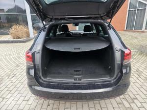 Black Opel Astra 2017 in Marijampole, with an engine capacity of 1.40 L and mileage of 144 thousand km for 7800 €, photo 5 on AUTOMOTO.COM.LV