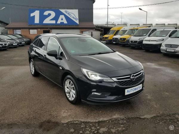 Black Opel Astra 2017 in Kaunas, with an engine capacity of 1.60 L and mileage of 250 thousand km for 6550 €, photo 4 on AUTOMOTO.COM.LV