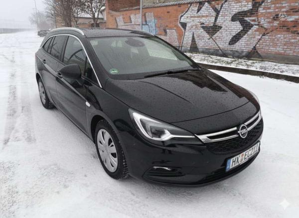 Melns Opel Astra 2017 Šauļi, ar dzinēja tilpumu 1.60 L un nobraukumu 129 tūkst. km par 7200 €, foto 3 vietnē AUTOMOTO.COM.LV