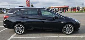 Black Opel Astra 2017 in Vilnius, with an engine capacity of 1.40 L and mileage of 267 thousand km for 8200 €, photo 3 on AUTOMOTO.COM.LV