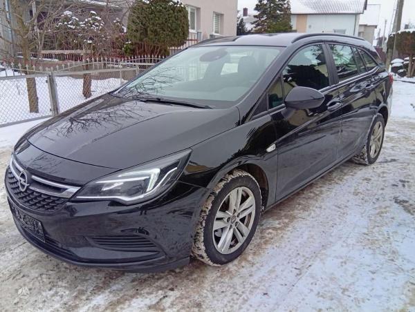Melns Opel Astra 2017 Marijampole, ar dzinēja tilpumu 1.60 L un nobraukumu 220 tūkst. km par 5200 €, foto 2 vietnē AUTOMOTO.COM.LV