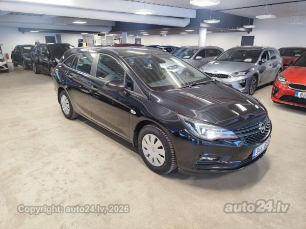 Black Opel Astra 2017 in Tartu, with an engine capacity of 1.40 L and mileage of 100 thousand km for 6990 €, photo 6 on AUTOMOTO.COM.LV