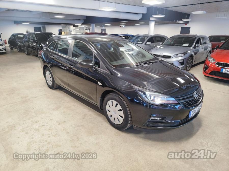Black Opel Astra 2017 in Tartu, with an engine capacity of 1.40 L and mileage of 100 thousand km for 6990 €, photo 6 on AUTOMOTO.COM.LV