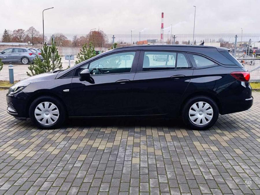 Melns Opel Astra 2017 Šauļi, ar dzinēja tilpumu 1.60 L un nobraukumu 198 tūkst. km par 4700 €, foto 4 vietnē AUTOMOTO.COM.LV