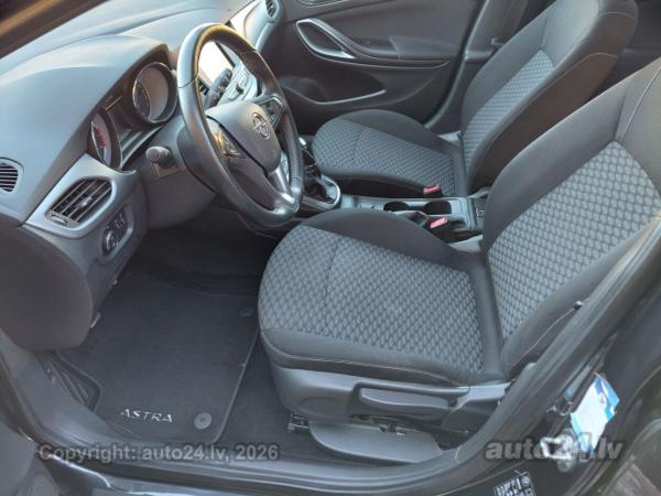 Melns Opel Astra 2017 Tartu, ar dzinēja tilpumu 1.40 L un nobraukumu 88 tūkst. km par 9199 €, foto 11 vietnē AUTOMOTO.COM.LV