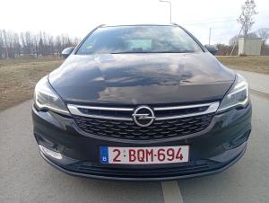 Black Opel Astra 2017 in Vilnius, with an engine capacity of 1.60 L and mileage of 231 thousand km for 5300 €, photo 2 on AUTOMOTO.COM.LV