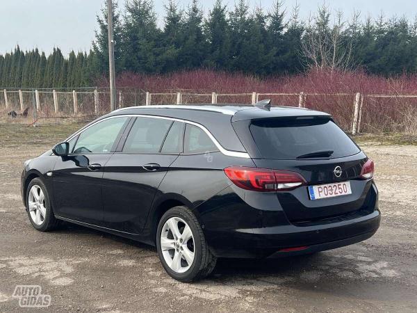 Melns Opel Astra 2017 Kėdainiai, ar dzinēja tilpumu 1.60 L un nobraukumu 285 tūkst. km par 6499 €, foto 3 vietnē AUTOMOTO.COM.LV