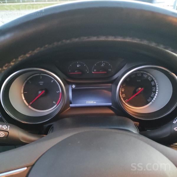 Melns Opel Astra 2017 Rīga, ar dzinēja tilpumu 1.60 L un nobraukumu 0 tūkst. km par 4995 €, foto 8 vietnē AUTOMOTO.COM.LV