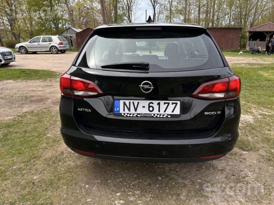Черный Опель Астра 2017 в Лиепая, объемом двигателя 1.60 л и пробегом 192 тыс. км за 6500 €, фото 7 на AUTOMOTO.COM.LV