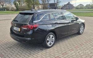Black Opel Astra 2017 in Cesis, with an engine capacity of 1.60 L and mileage of 300 thousand km for 6000 €, photo 3 on AUTOMOTO.COM.LV