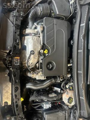 Black Opel Astra 2017 in Jekabpils, with an engine capacity of 1.60 L and mileage of 280 thousand km for 4600 €, photo 7 on AUTOMOTO.COM.LV