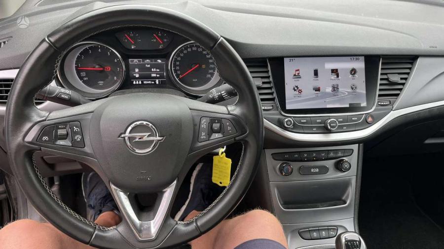Melns Opel Astra 2017 Klaipėda, ar dzinēja tilpumu 1.00 L un nobraukumu 185 tūkst. km par 4999 €, foto 14 vietnē AUTOMOTO.COM.LV