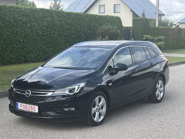 Black Opel Astra 2017 in Kedainiai, with an engine capacity of 1.60 L and mileage of 285 thousand km for 6499 €, photo 2 on AUTOMOTO.COM.LV